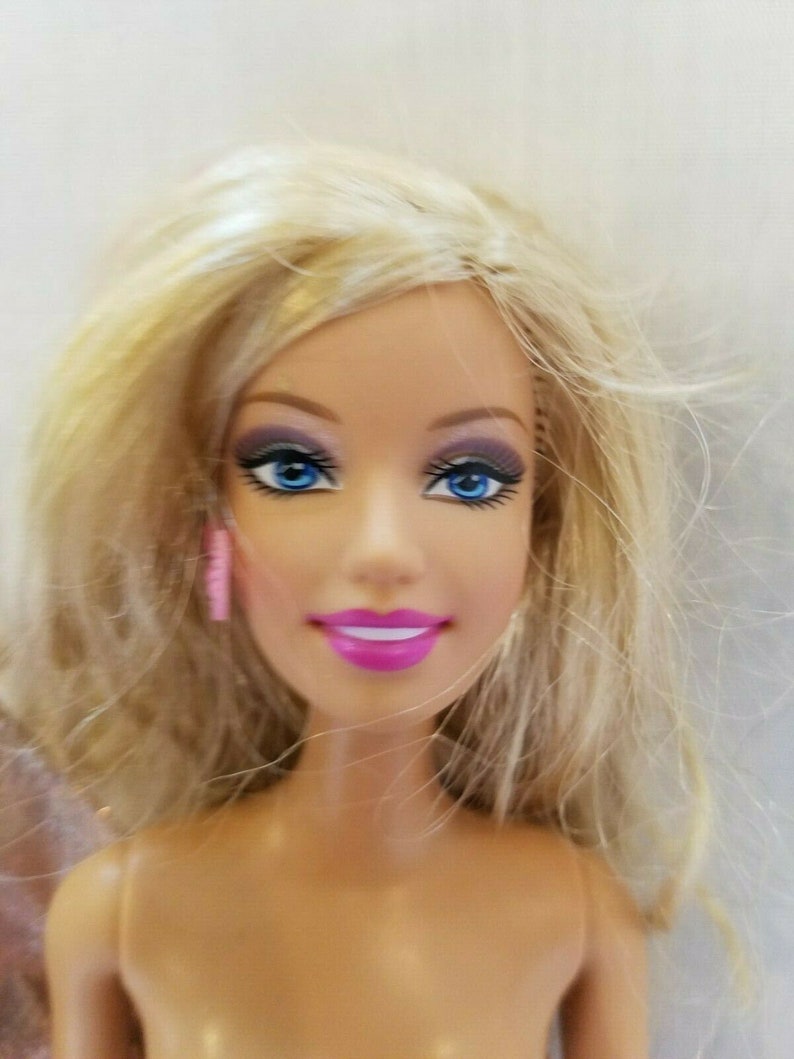 Barbie Doll Blond Hair Blue Eyes 1999 Barbie Doll China Etsy