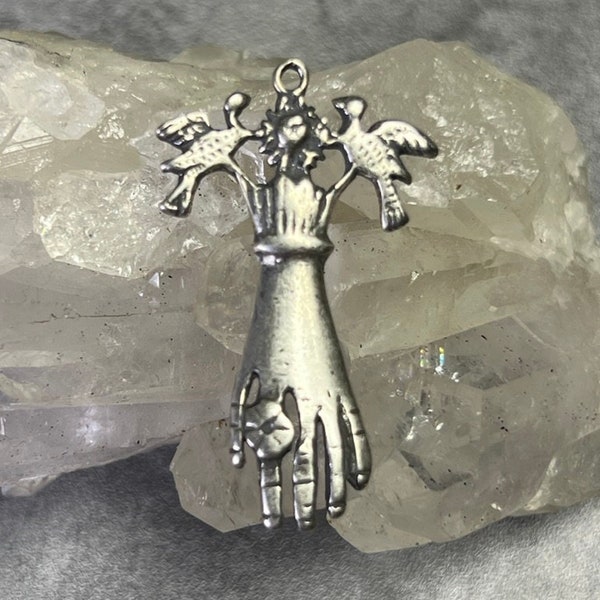 Hand Milagro - Etsy