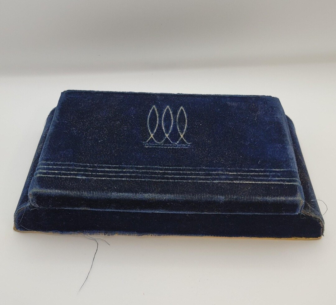 Vintage Velvet Deltah Jewelry Box Presentaion Box Blue 2 Layers Art ...