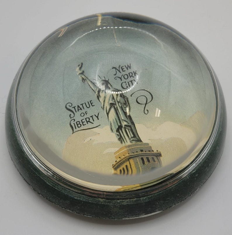 New York City Statue of Liberty Glass Vintage Paperweight Americana 3 ...