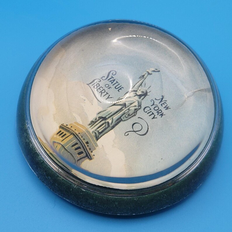 New York City Statue of Liberty Glass Vintage Paperweight Americana 3 ...