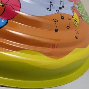 Vintage LBZ Hand Spinning Top Tin Litho Toy With Cartoon Animals - Etsy