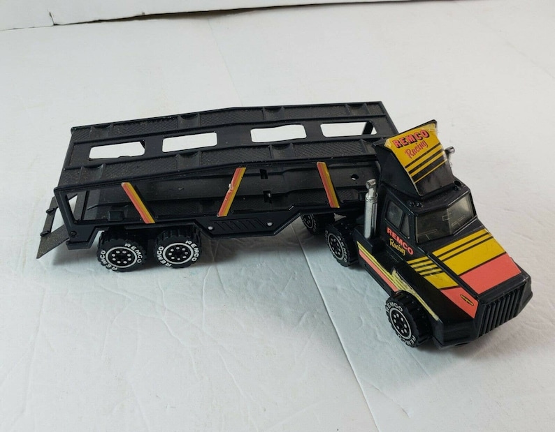 Vintage REMCO Racing 1986 Semi Car Carrier Transport Truck Toy Black 12 ...