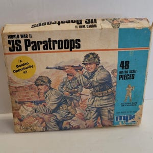 MPC Military Soldiers World War II US Paratroops 193 Figures Model Kit ...