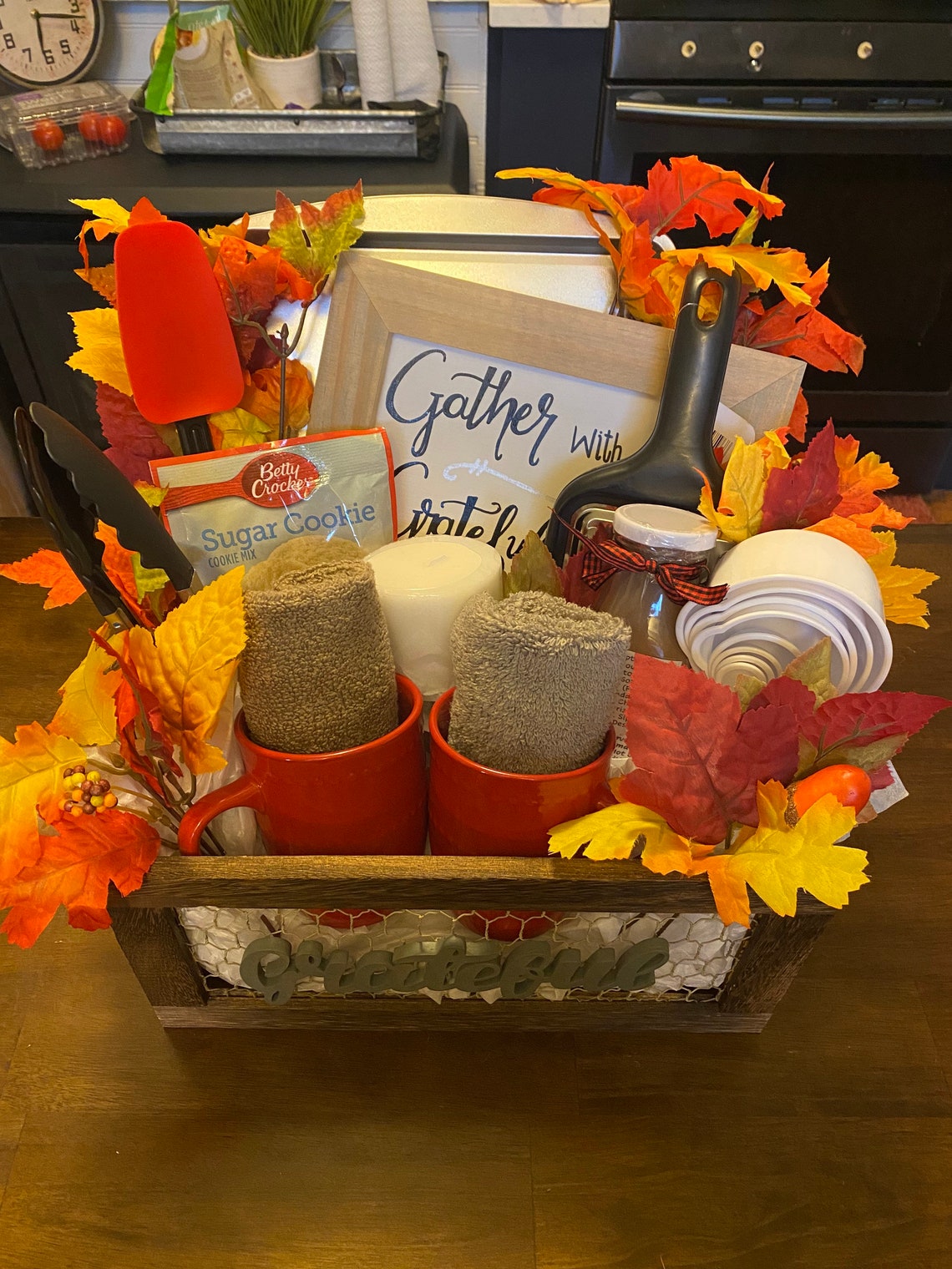 Thanksgiving Gift Basket: Family Gathering Theme, Custom Sign - Etsy