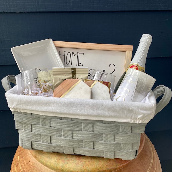 Mimosa Gift Baskets - 60+ Gift Ideas for 2026