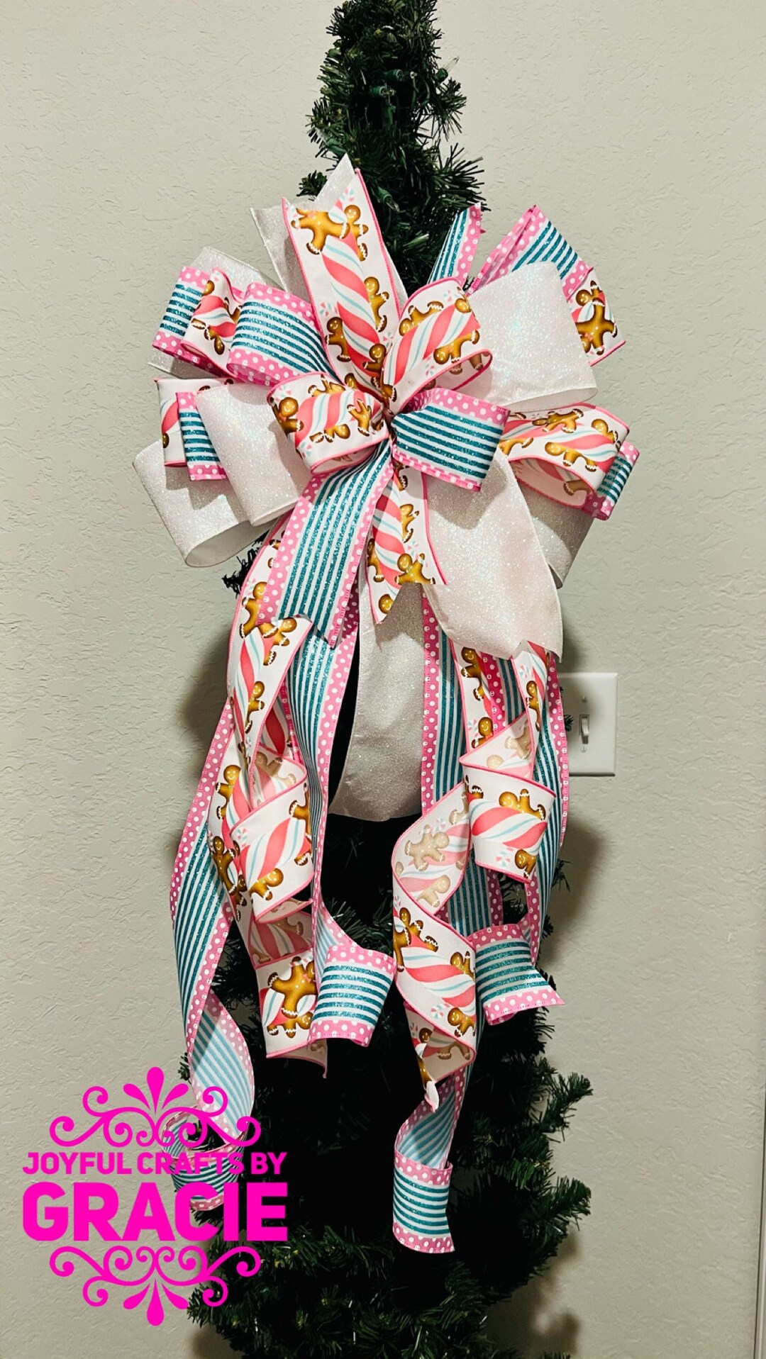 Candyland Christmas Bow, Pink Gingerbread Christmas Bow,pastel ...