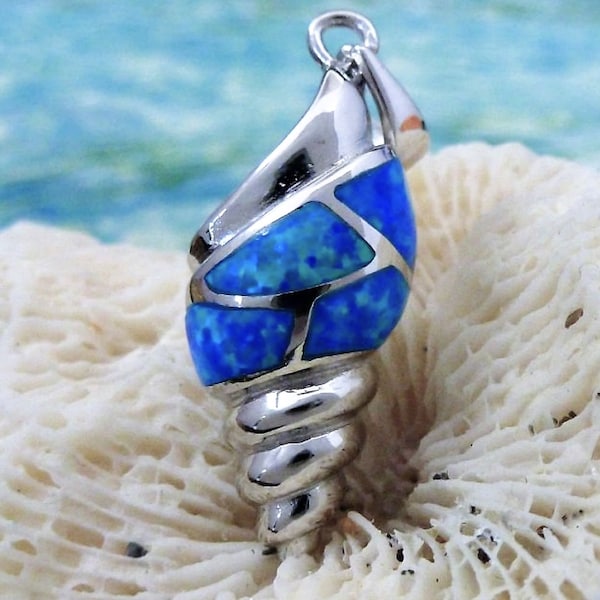 Horse Conch Shell Pendant - Etsy