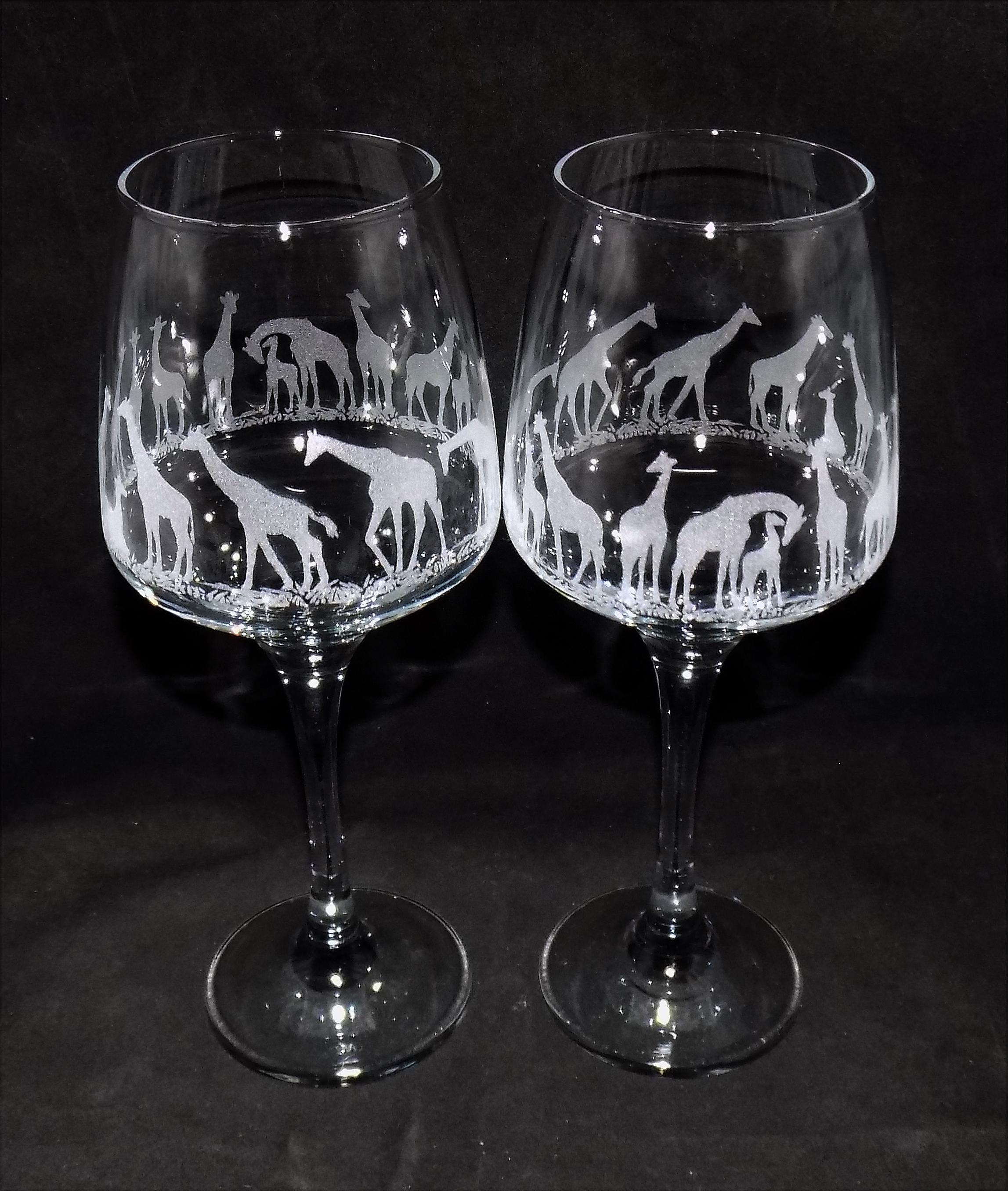 Engraved 'GIRAFFE' Large Wine Glass With Gift Box - Unique & Personal ...