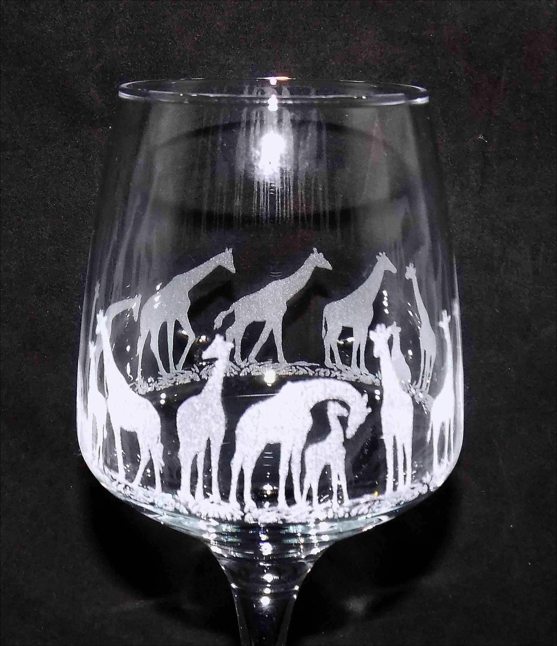 Engraved 'GIRAFFE' Large Wine Glass With Gift Box - Unique & Personal ...