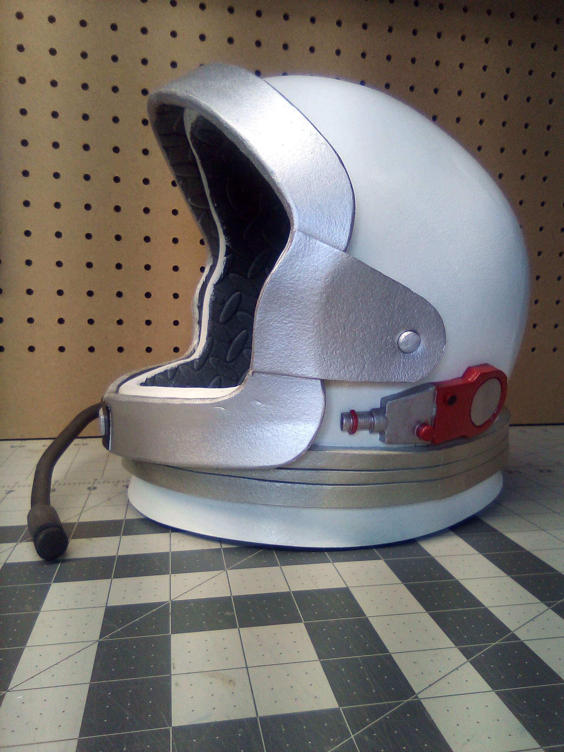 Astronaut Costume Helmet Diy