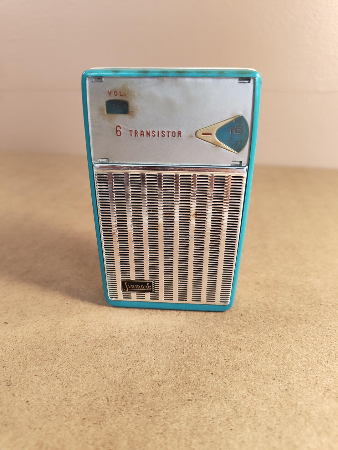 Vintage Linmark Transistor Radio With Leather Case - Etsy
