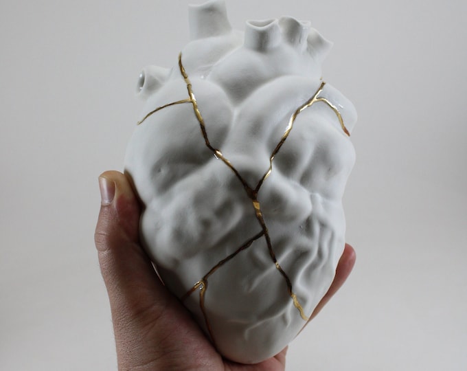 Kintsugi Heart Vase, Heart Wall Vase, Forgiveness Gifts, Broken Heart ...