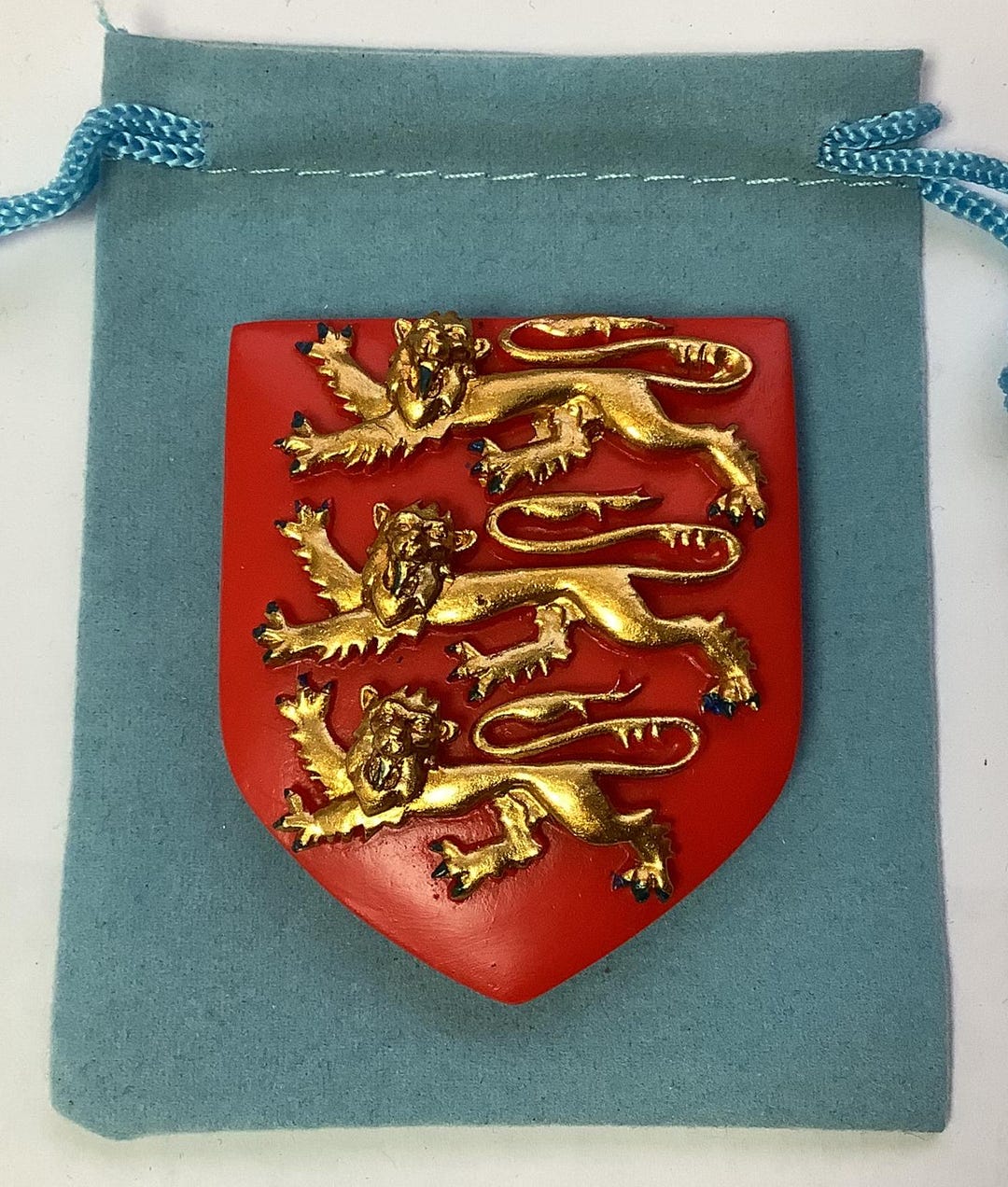 Medieval Three Lions Shield Fridge Magnet (W) - Etsy