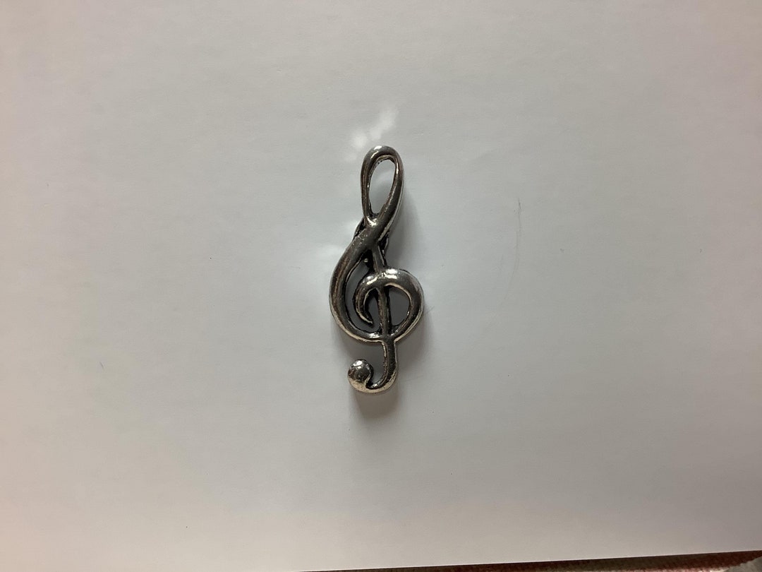 Treble Clef Silver Pewter Pin Badge (P) - Etsy