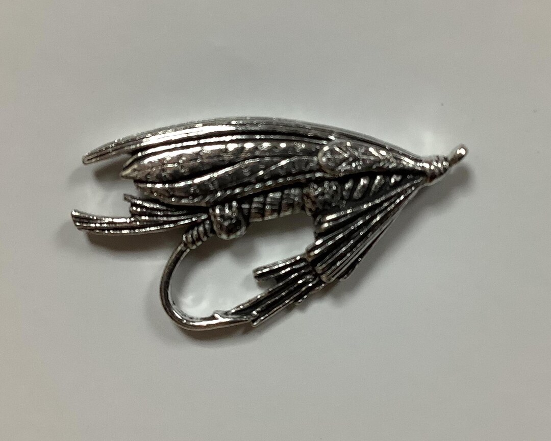 Large Fly Fishing Hook Silver Pewter Pin Badge (T) - Etsy