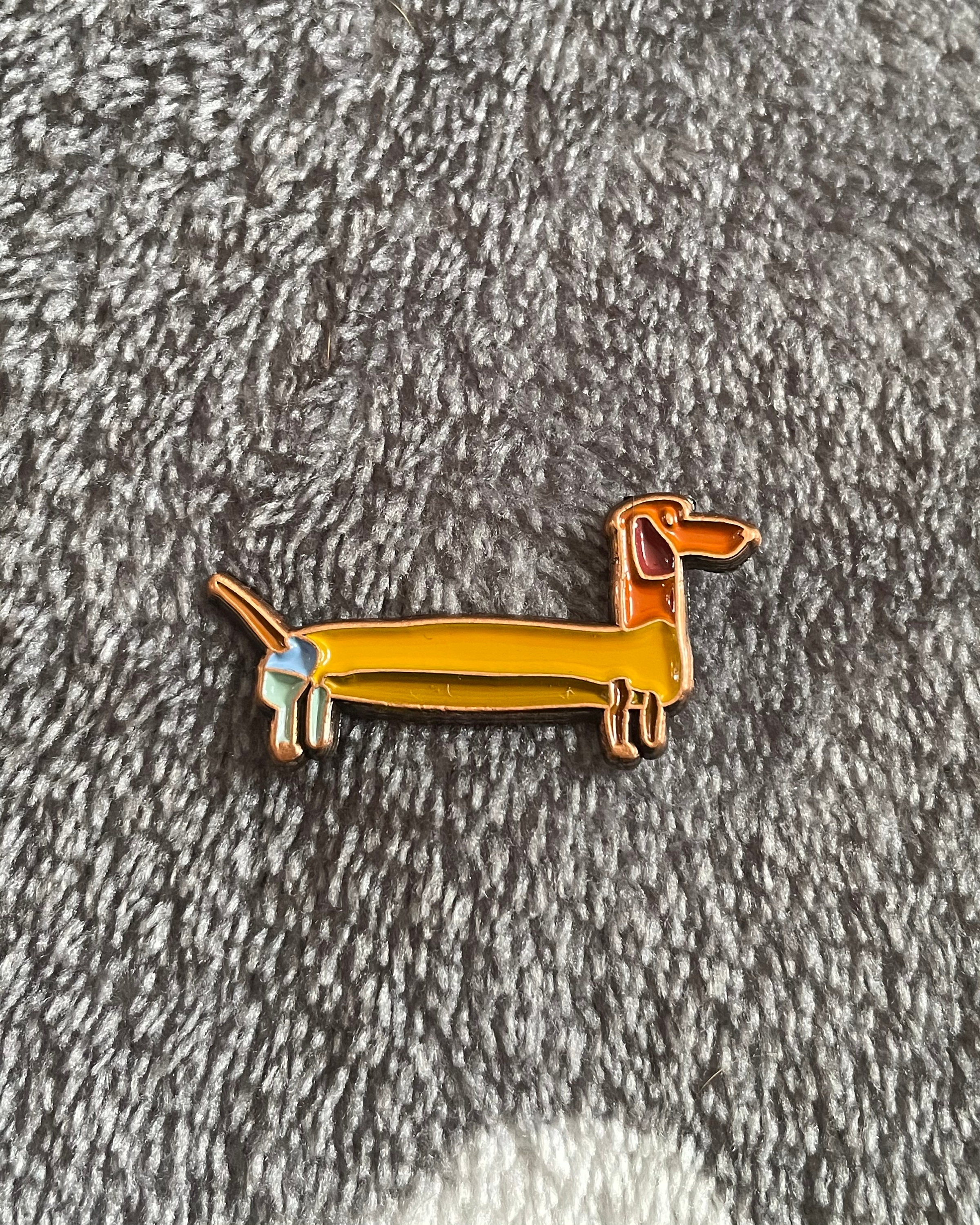 Dachshund Enamel Pin Badge - Sausage Dog Pin- Dog Gift - Dog Pin - Etsy UK