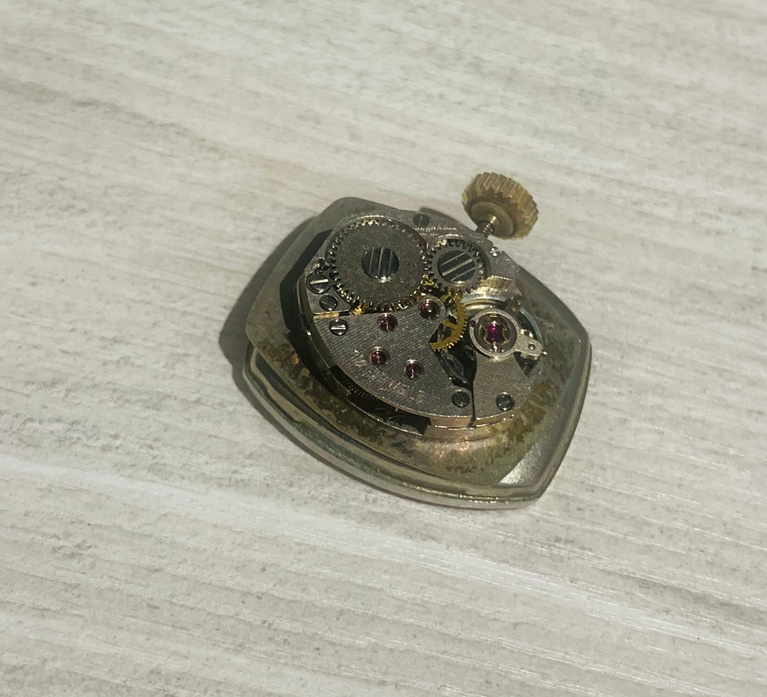 NIVADA 17 Rubis Incabloc - Etsy