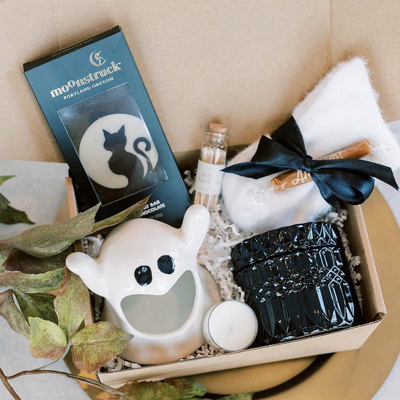 Fall Gift Box - 60+ Gift Ideas for 2024