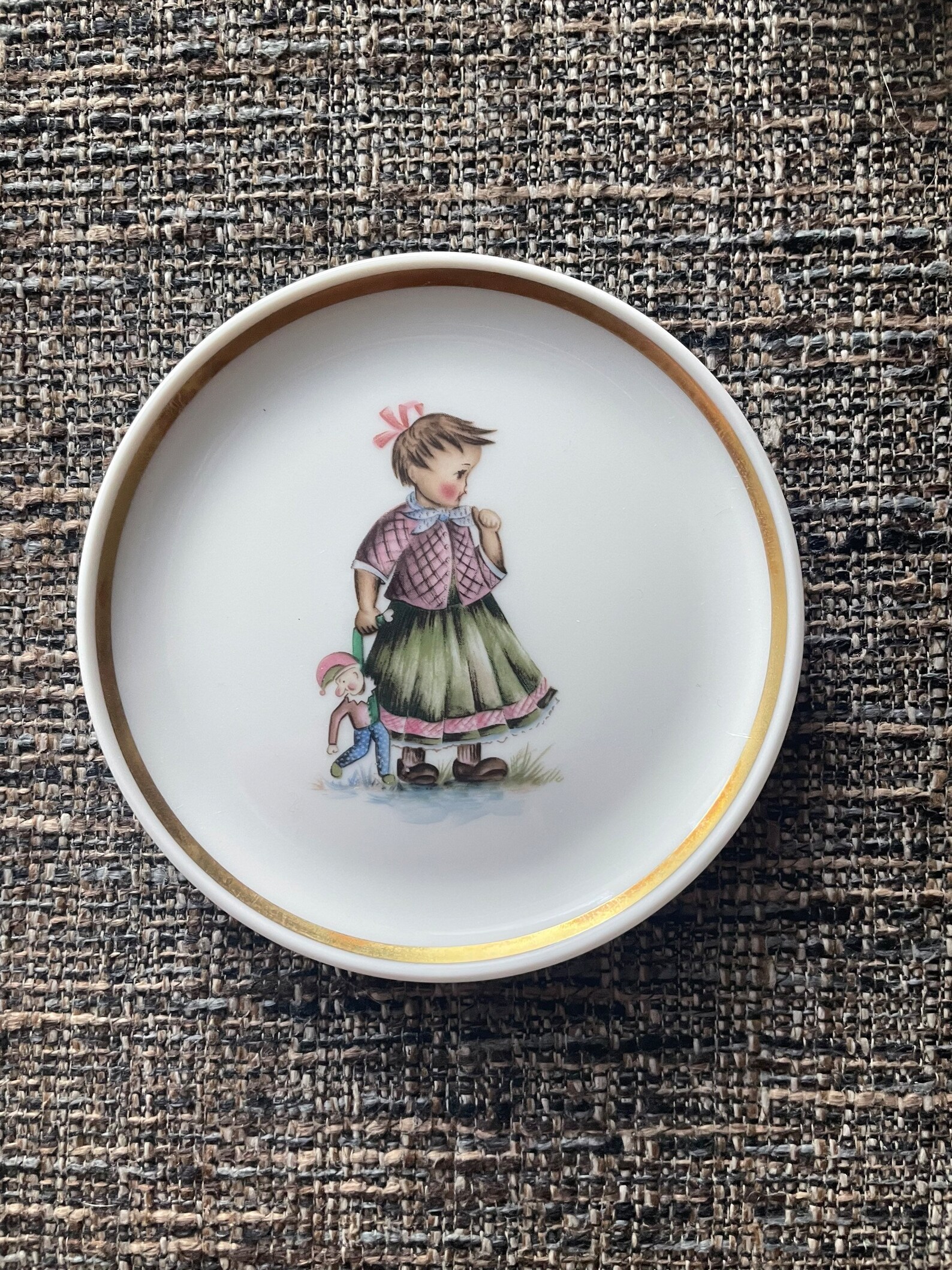 Berta Hummel Museum Miniature Plates, by New England, Six - Etsy