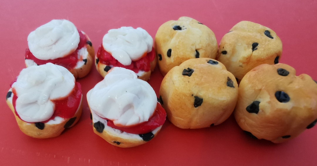 Miniature Clay Food. Full Scones and Scones With Jam and Cream(8) 1/6 ...