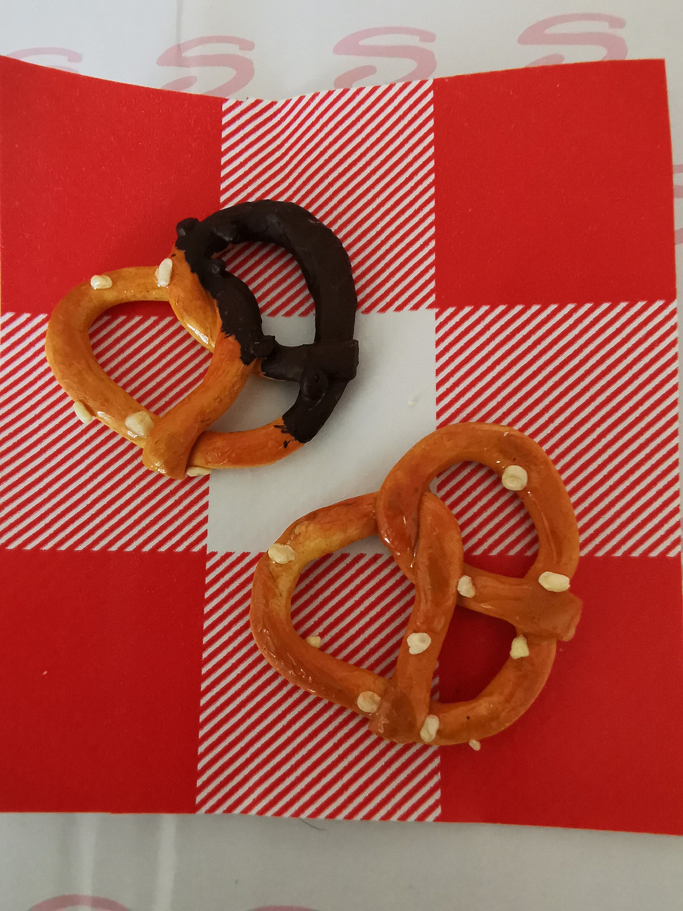 Miniature Clay Pretzels jumbo. 1/6 scale 1:6 scale. Two | Etsy