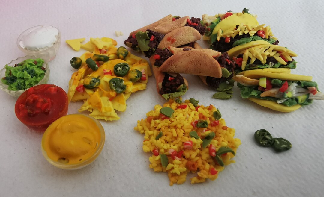 Miniature1:6 Scale Mexican Food Banquet. Nachos/burrito's/tacos/dips ...