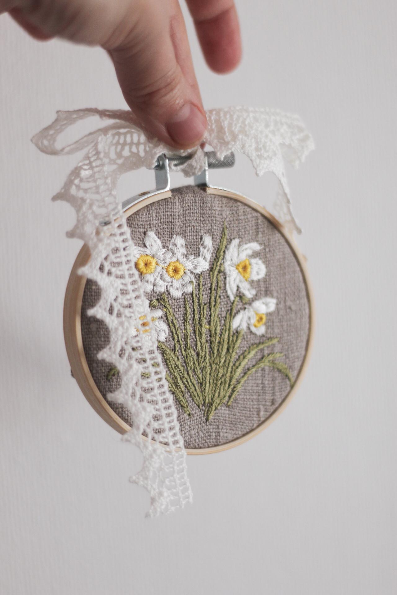 Handmade Easter Embroidered Hoop Art Blooming Daffodils Design, Spring ...
