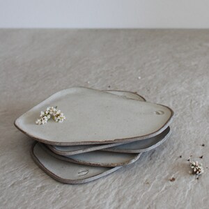 White Ceramic Plate Pottery Dessert Cake Salad Serving Plate Handmade ...