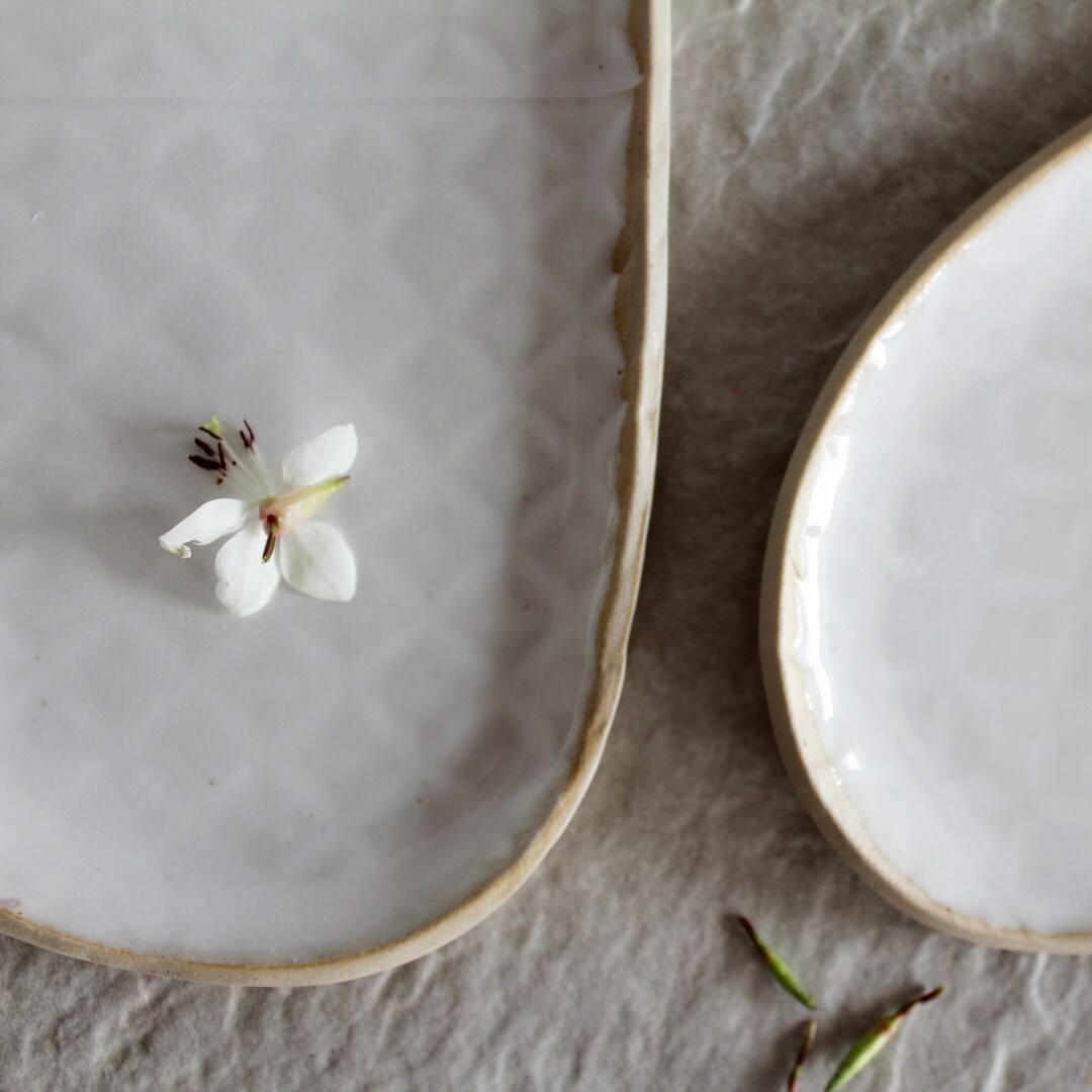 White Ceramic Pattern Plate Pottery Dessert Cake Salad Serving Plate ...