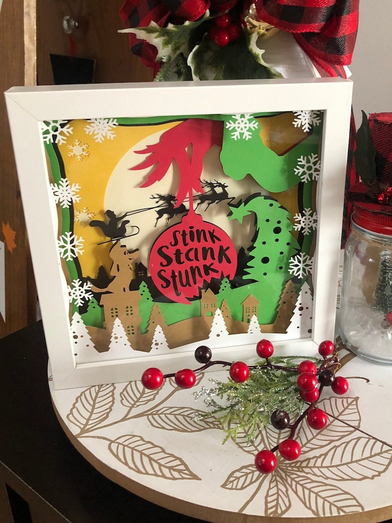 Grinch Shadow Box - Etsy