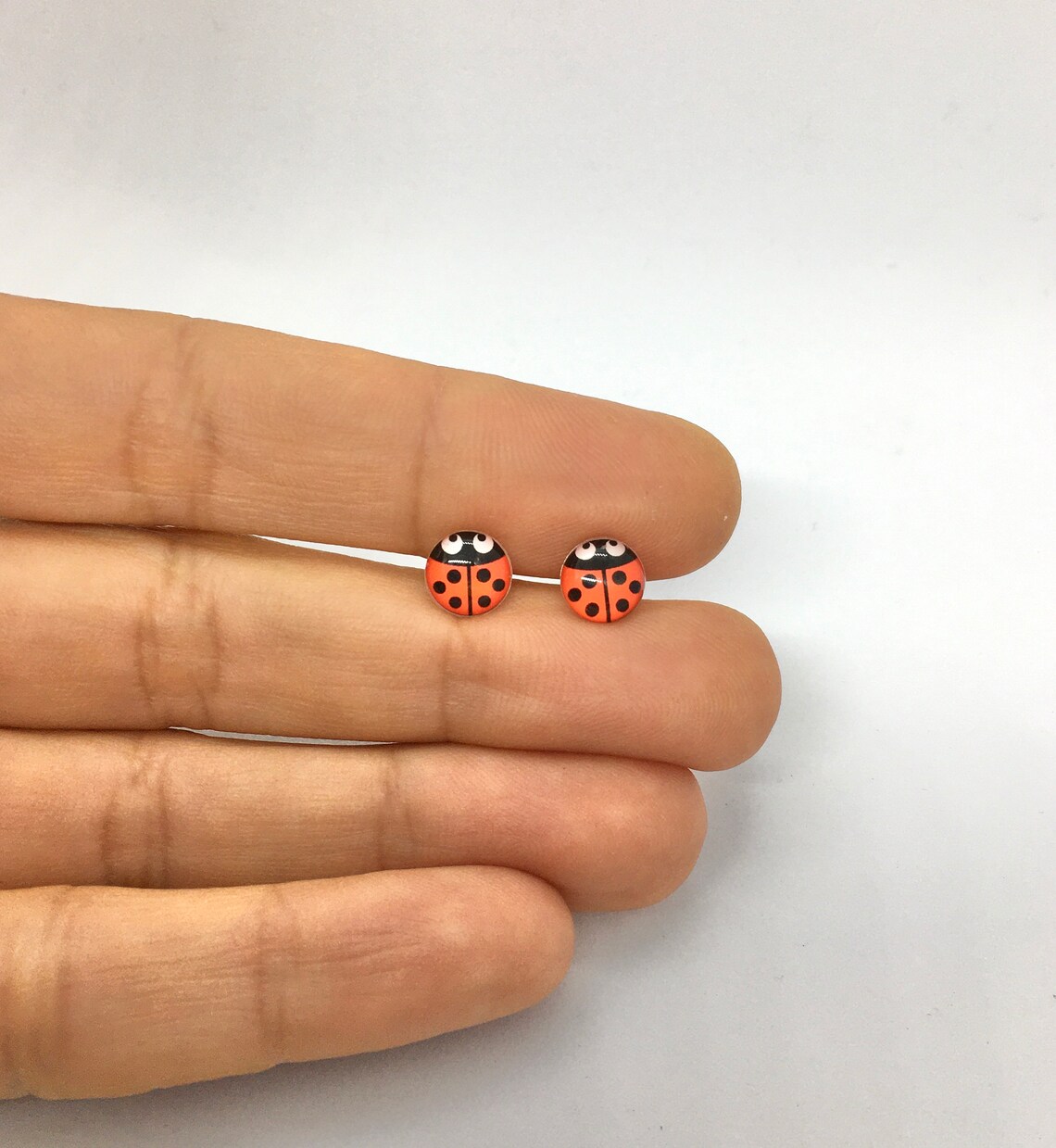 A Pair of Red Round Ladybug Ladybird Sterling Silver Stud Earrings ...