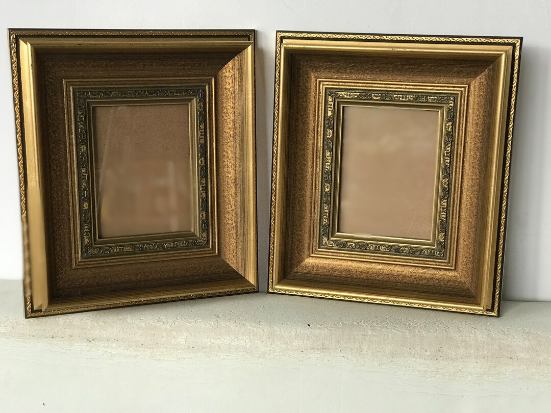 Couple Vintage Wooden Picture Frames, Painting Frames, Ornament Wooden ...