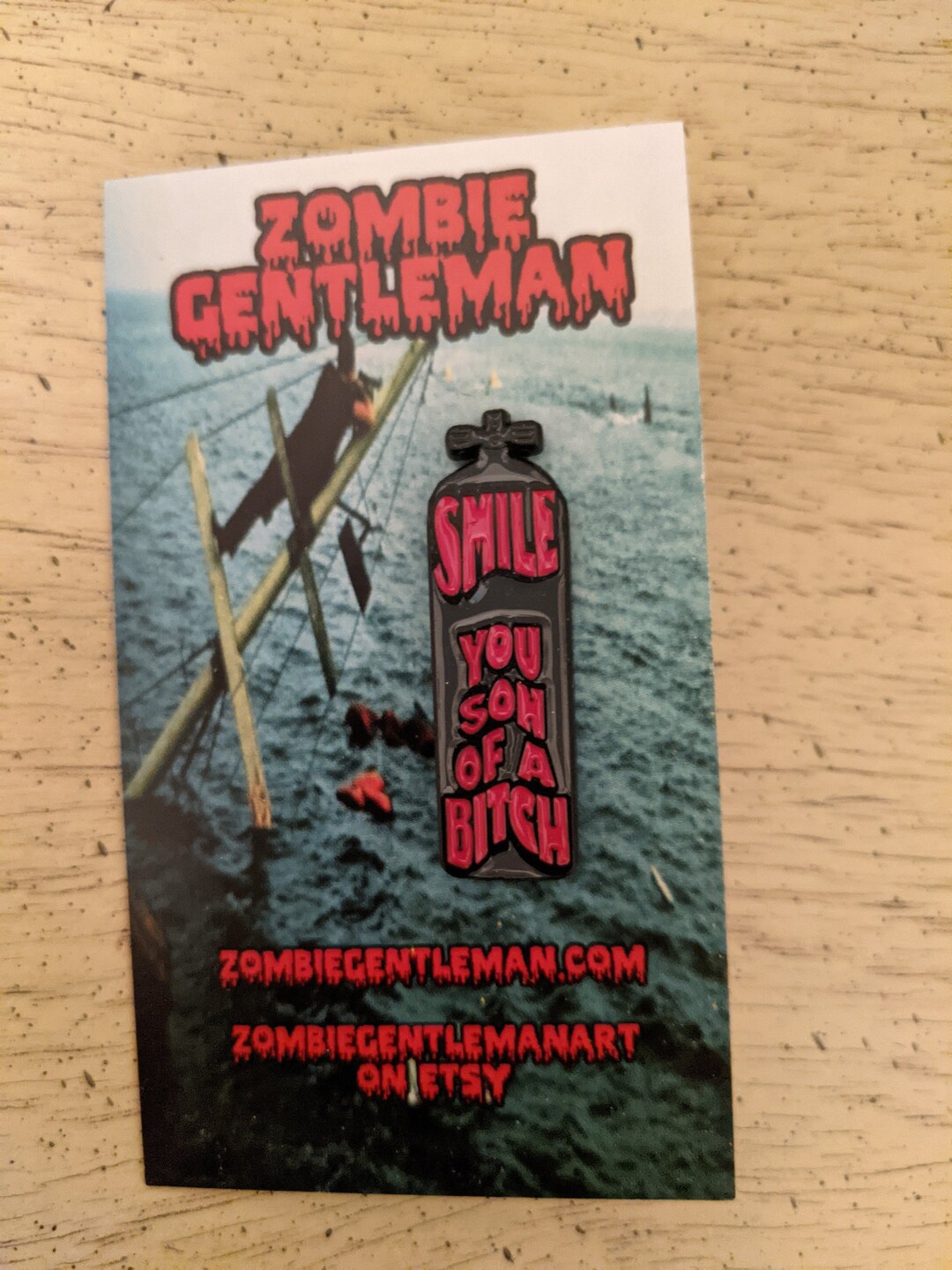 Jaws Scuba Tank Enamel Pin - Etsy