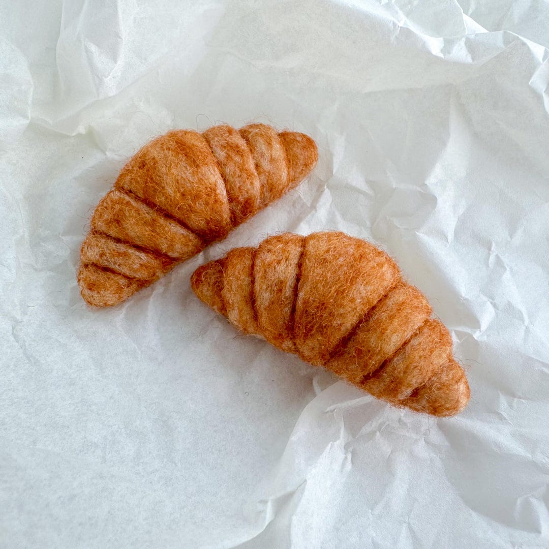 Needle Felted Croissant, Wool Pretend Play Food, Playroom Decor - Etsy