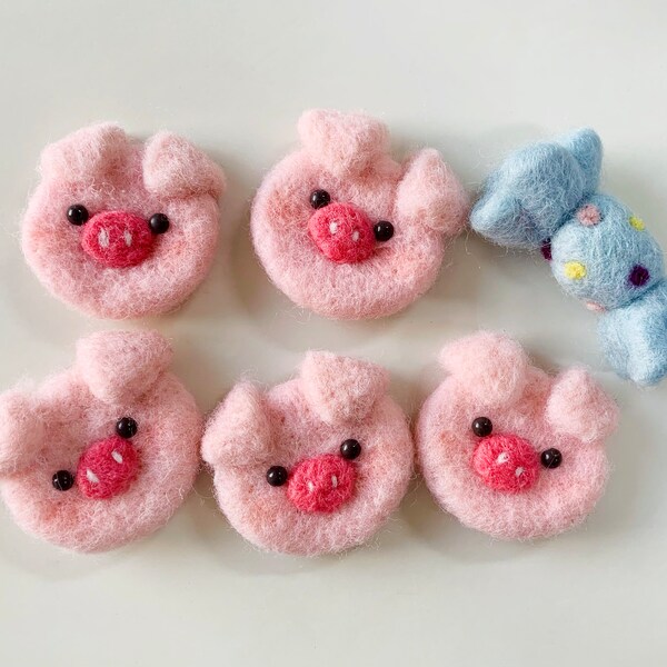 Felt Pig - Etsy