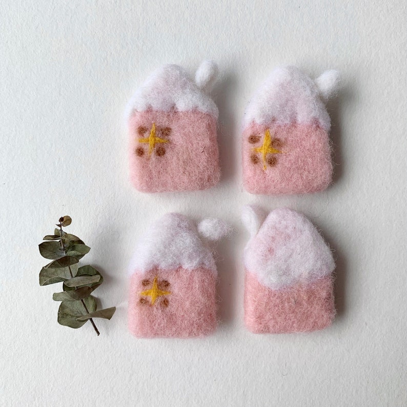Needle Felted Wool House, Miniature Felt Ornament, Craft Accessory ...
