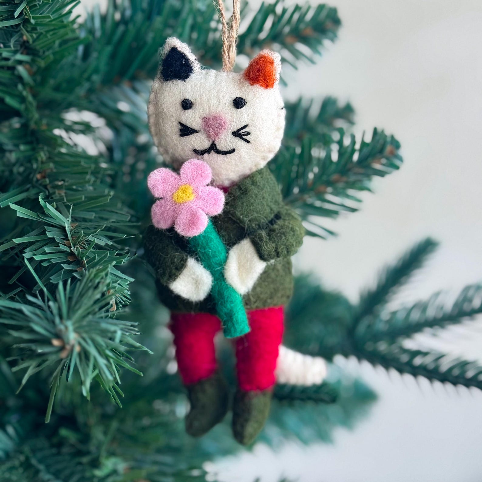 Felt Cat Christmas Ornament: Wool Felted Kitten Decor - Etsy