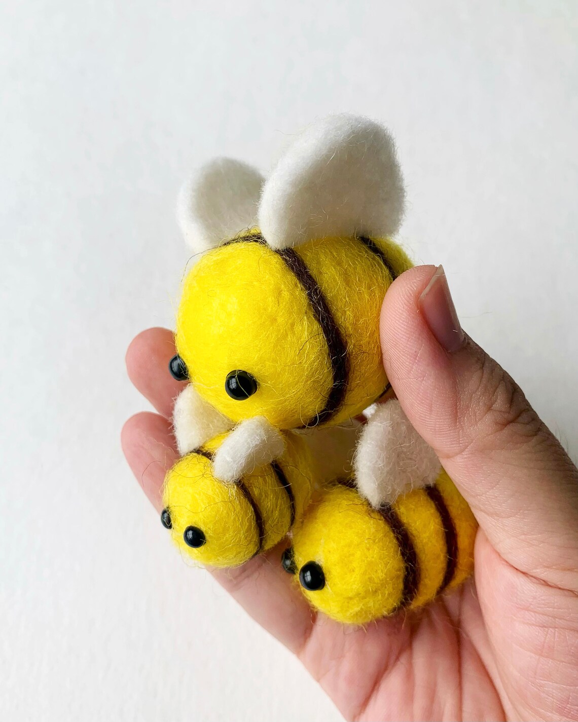 Felt Bee 10 Pcs Three Sizes Bee Decor Needle Felt Bees - Etsy