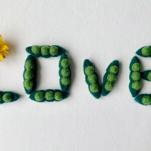 Needle Felted Peas, Felt Beans, Green Felt Peas, Felted Peas in a Pod ...
