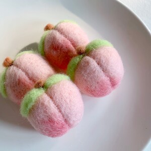 Felted Peach, Wool Felt Peach, Peach Decor, Woolen Peach, Felted Fruit ...