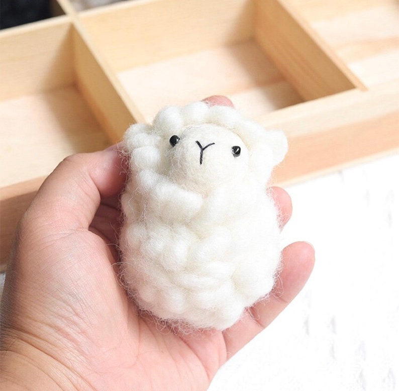 Felted Sheep Keyring 3 Colors Sheep Keychain Felt Lambs - Etsy