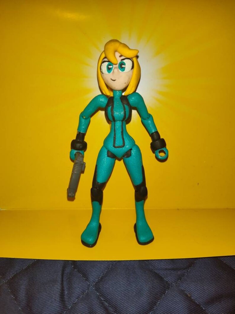 Zero suit Samus Clay figure | Etsy