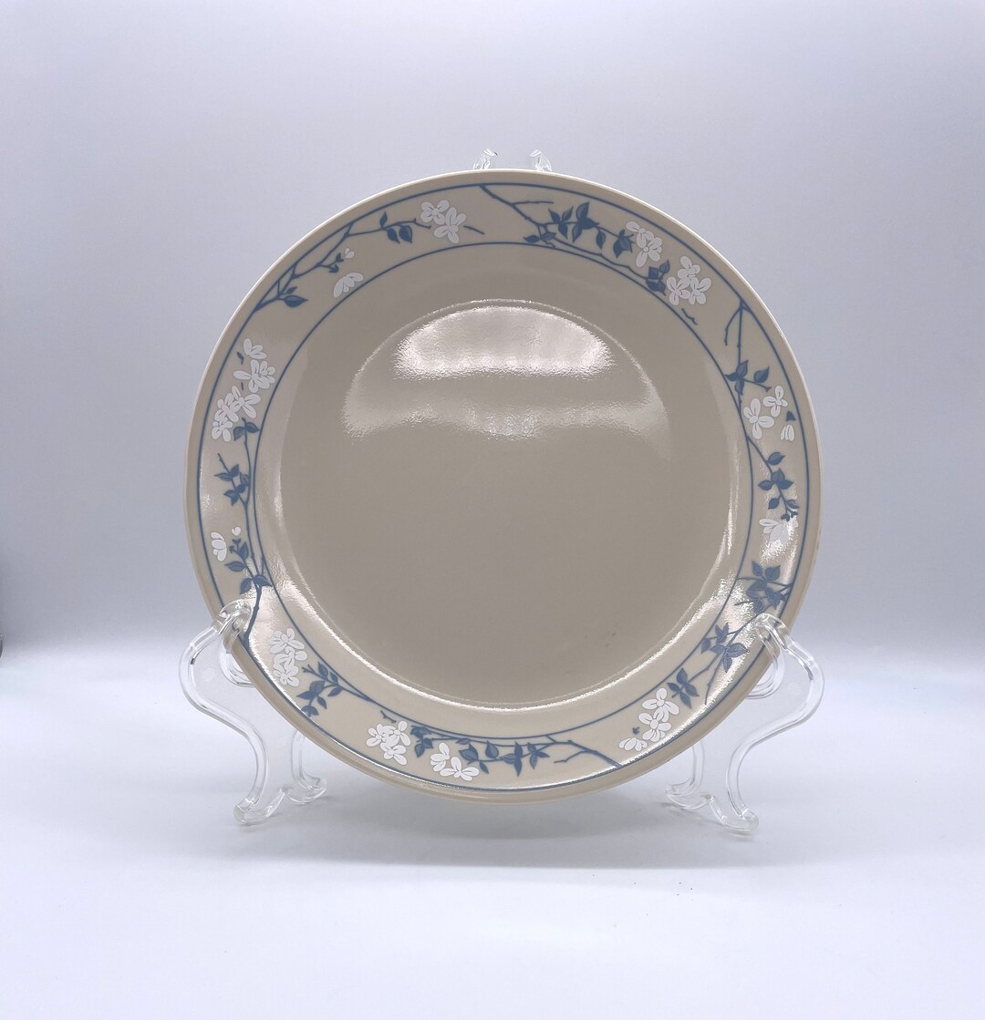 First of Spring Corelle Dinner Plates Set of 4 - Etsy