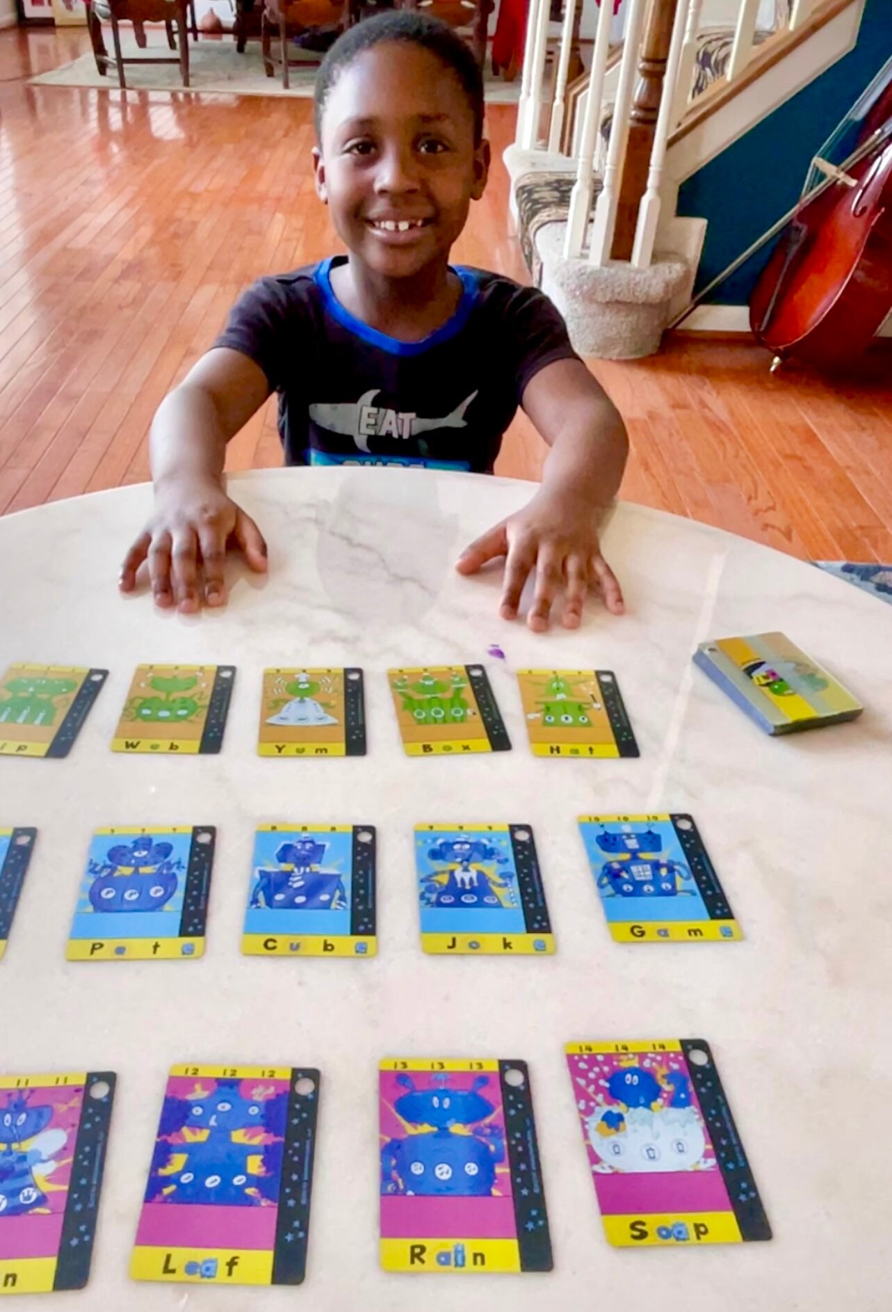 PHONICS SUPERHERO GAME - Mix & Match Card Game! Create Over 1700! Learn ...