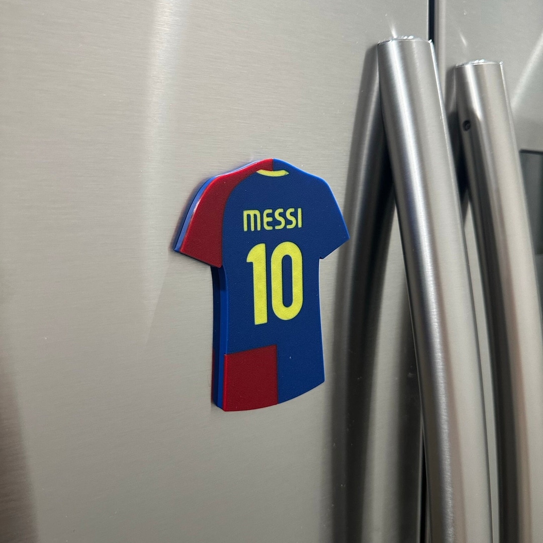 Lionel Messi #10 08/09 FC Barcelona Jersey Magnet | Home Kit ...
