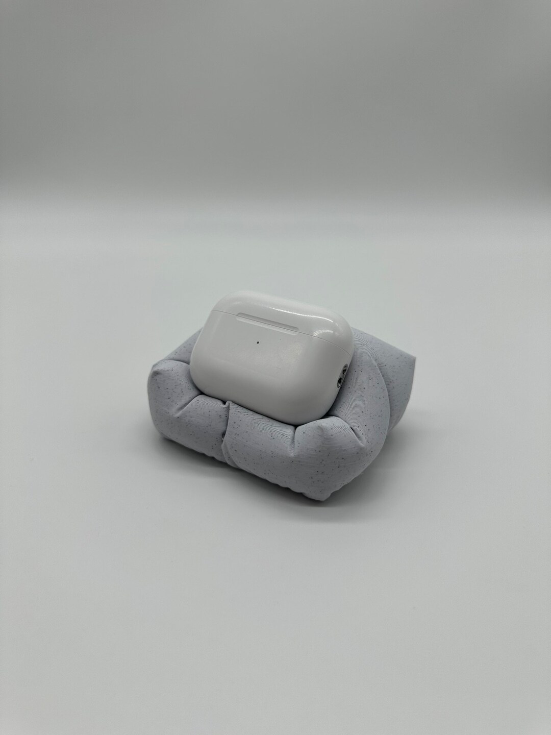 AirPod and AirPod Pro Pillow Holder Stand Dock AirPod Stand for Desk ...