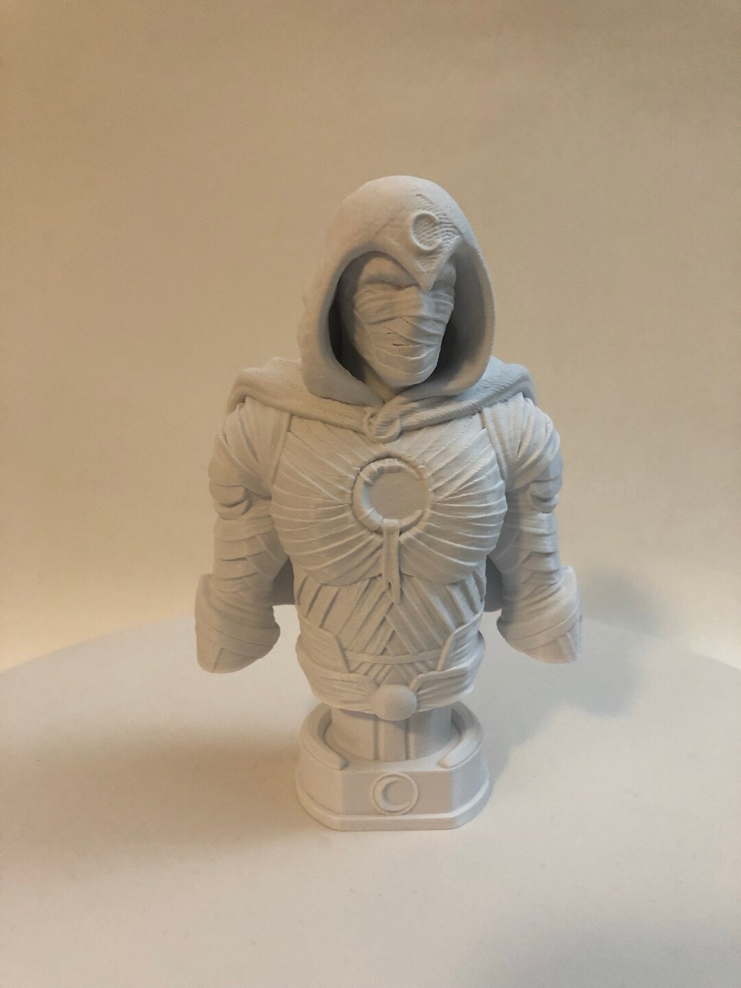 3D Printed 6.25" Moon Knight Bust Marvel - Etsy
