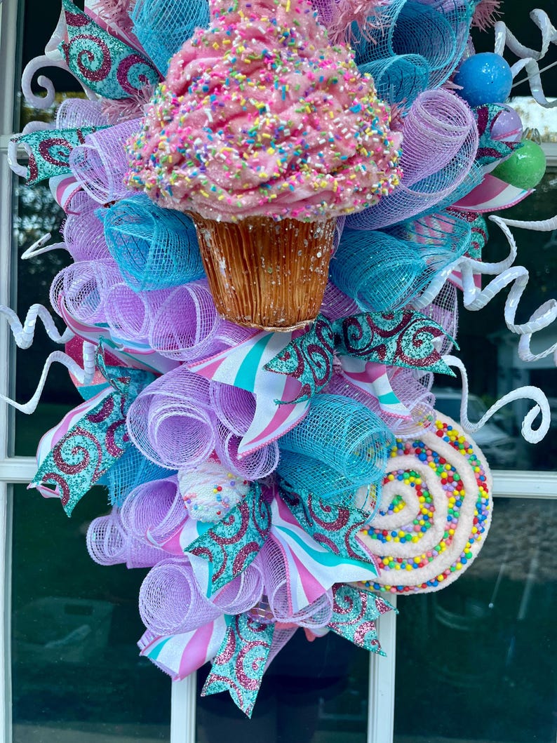 Candyland Swag, Candy Swag, Pink Christmas Swag, Christmas Swag ...