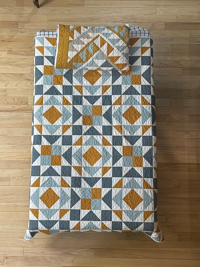 Entropy Bed Sizes Quilt Pattern PDF - Etsy Australia